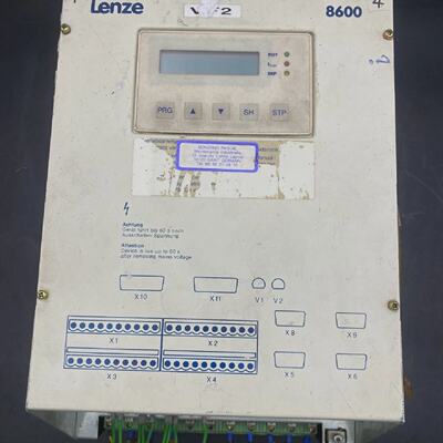 LENZE 8600 33.8602E.4A.60 400460 V FREQUENCY INVERTER
