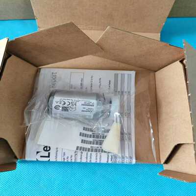 全新莱宝TTR91RN真空计出售，型号21L1011100，--议价商品