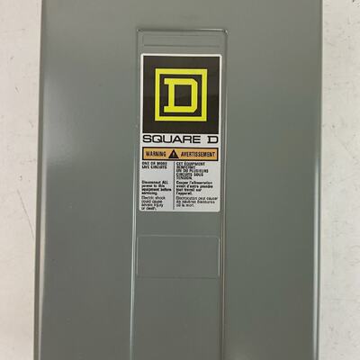 SQUARE D 8502 SDG2V03 SER A AC MAGNETIC NEMA RATED CONTACTOR