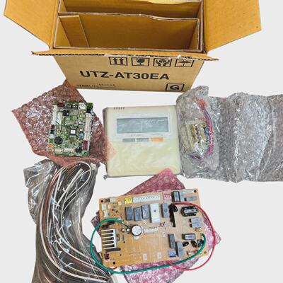 Fujitsu ArWabie APG00010701E UTZAT30EA Wandhalterung Komplet