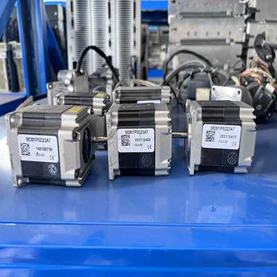 询价~施耐德MDRIVE23步进电机，型号MDM1PSD23A7，