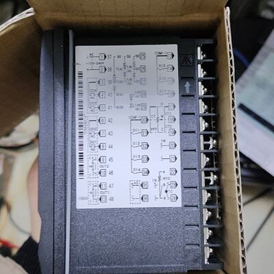 议价RKCFB900温控仪FB9005N4*4NNNA议价