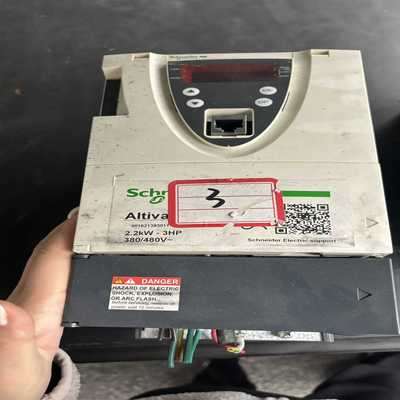 施耐德Altivar71变频器ATV71HU22N4Z--议价商品