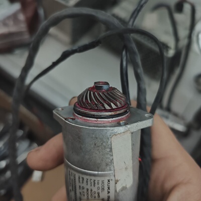 寻“”库卡0.17kw电机00226596MG0340
