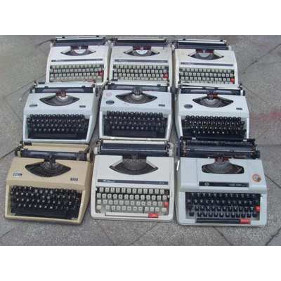 物件相好英文打字机老式复古可打印可打字老式机械可以打世纪橱窗