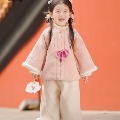 锦溪古溪卫东新汉代西装儿童除夕服装西式女婴加天鹅绒两件套