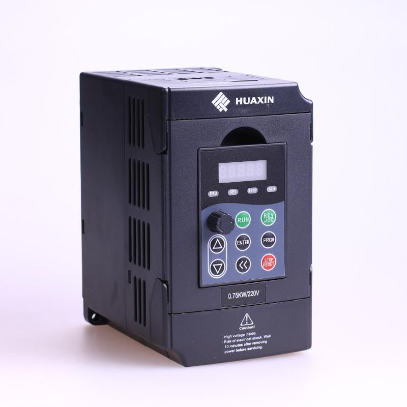 0.75kw变频器水泵风机通用调频器三相电机调速器矢量变压气
