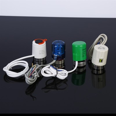 铝塑温控电动  自动恒温电热执行器地暖液晶显示屏电动