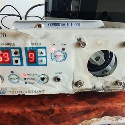 Y&D800  蠕动式点胶机