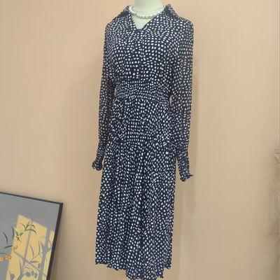 复古肌理波点收腰法式长袖垂坠感百褶连衣裙G74001