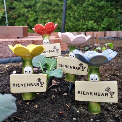 跨境新品 Insect Drinkers 蜜蜂和昆虫的迷人饮水机 树脂摆件