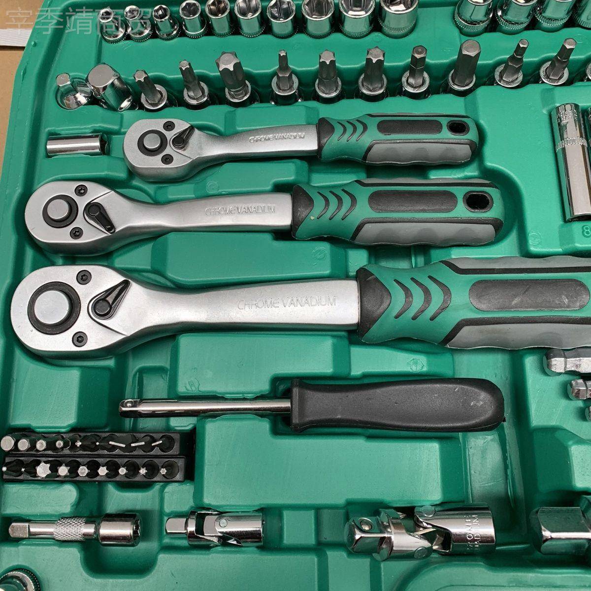 12汽1FOO件套修车工具套装维修汽车套筒扳棘手组套轮快速修扳手组