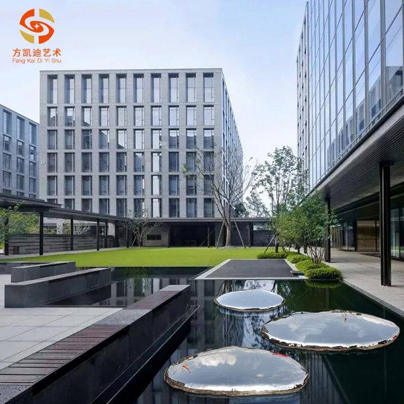 现货不锈钢镜面石头草坪水景观赏工艺品摆件装饰雕塑