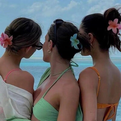 Muweordy Colored Frangipani Plastic Hair Claw Plumeria Flowe
