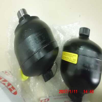 德国HYDAC/贺德克 SBO210-0.75E1/112U-210AK 隔膜式蓄能器