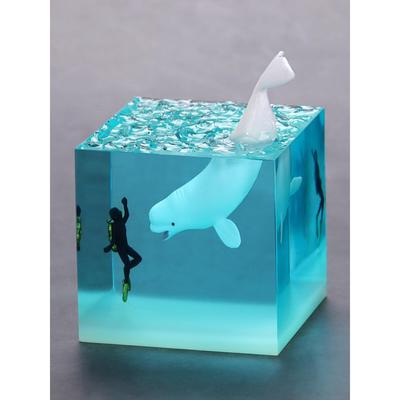 治愈系生日礼物送女生男朋友情侣闺蜜鲸鱼滴胶树脂有趣的小玩意