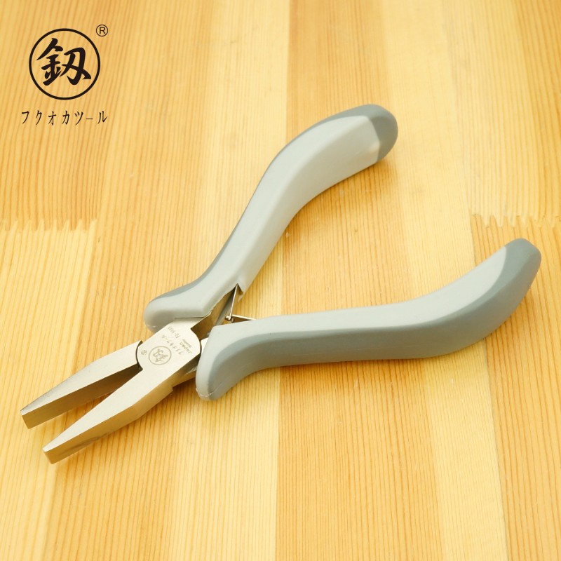福冈釰牌5寸扁口钳迷你无牙尖嘴钳diy首饰珠宝无齿平口维修工具