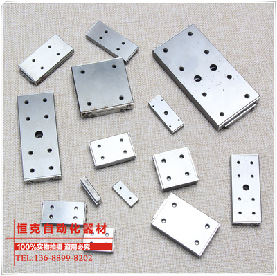 IKO微型滑块滚珠滑组BWU8 12 17 25 30 40-20 30 40 45 60 75 100