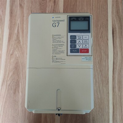 CIMR-G7A47P5 安川G7变频器 380V 7.5KW 原装现货 实物拍摄