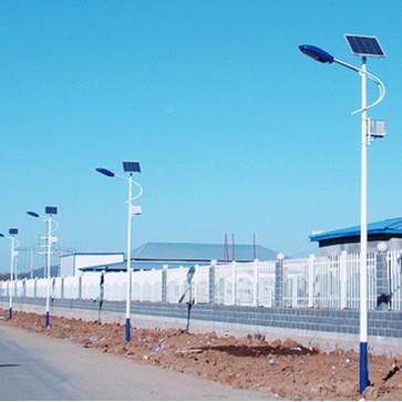 太阳能路灯厂太家5路米6米QYN8米1200w75w20w新农村阳能灯灯头