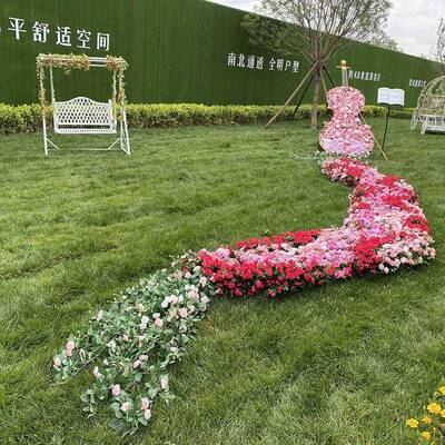户外铁艺提琴SVX雕塑别大公园林景观花艺售楼处品小区草墅坪装饰