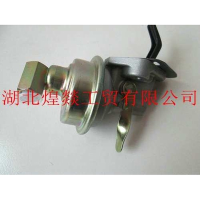东风康明斯6BT5.9发动机膜片式输油泵3904374 3928143 4983584