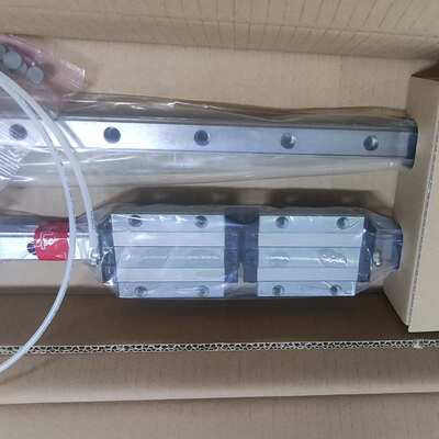 X轴导轨 A97L-0201-0735#14IBXLM HSR25LC2SSC0E+930LH-II