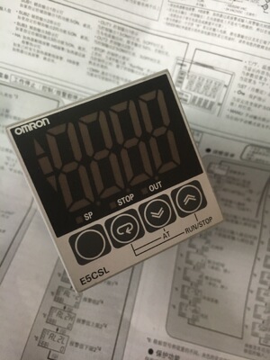 温控器E5CSL-QPE5CWL-Q1PE5CWL-R1TCQ1TCR1PRPRTCQTC