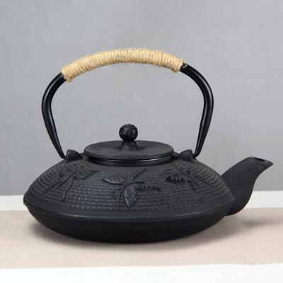 780ml扁形铸铁壶蝴蝶图案装饰摆件茶室新中式毛坯房软装设计饰品