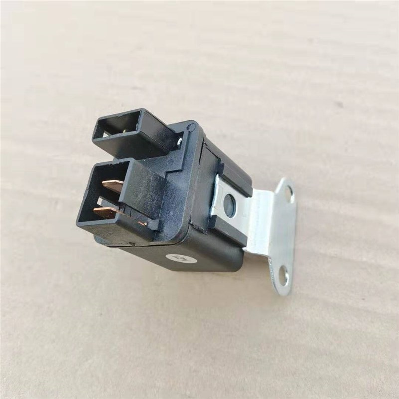 五十铃起动继电器启动预热福田雷沃欧豹收割机农用货车12V24伏60A