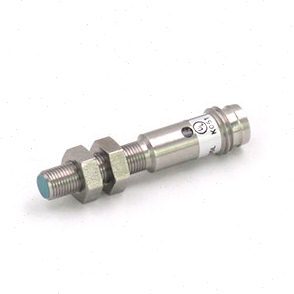 现货Baumer 堡盟 IFRM 05P15A3/S35L-电感式接近开关10144435