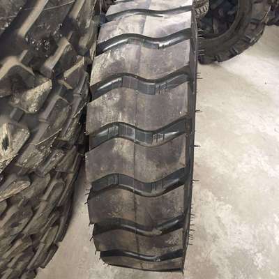 黄海小型装载机轮胎825-16  9.00-16 10.00-16 11.00-16 12.00-16