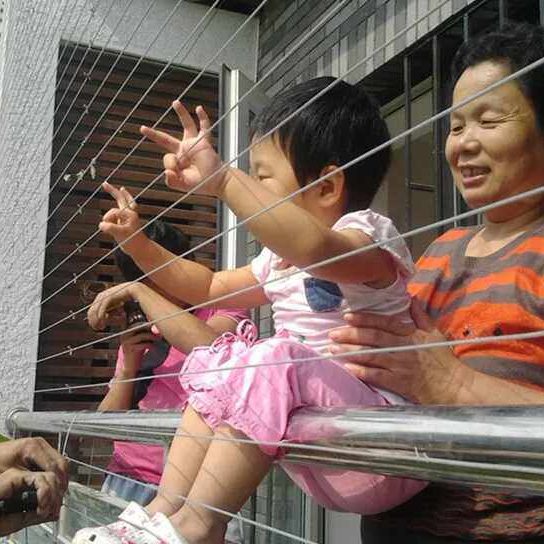 防阳台隐形栏防盗网窗坠楼飘窗小孩儿童防护