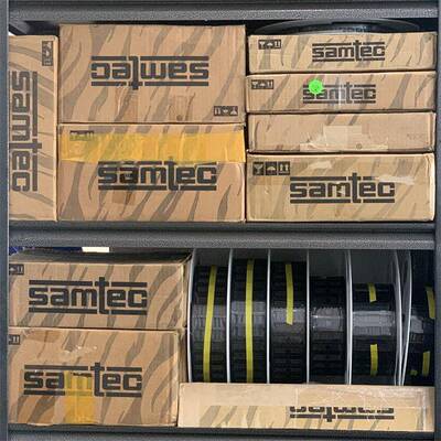 QSH-060-01-F-D-AQTH-060-01-F-D-ASAMTEC申泰板对板连接器自锁