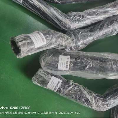 WA470-3胶管424-03-32110 421-03-11931水管软管 装载机全车配件