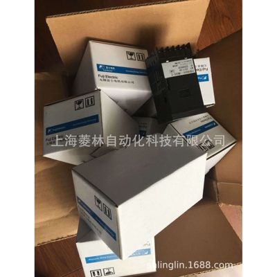 富士控制器PXR7NAY1-FV000-A PXR7NEY1-FV000-A PXR7TCY1-5V000-A