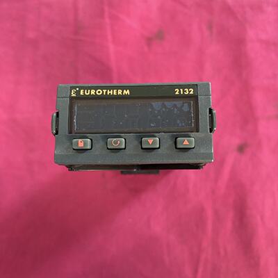 询价EUROTHERM2132温控器工业级别来自老牌英国制