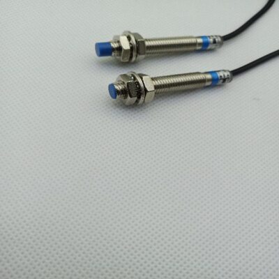华全电感式接近开关FA8-2NA三线NPN常开DC5V12V24V36V感应金属M8