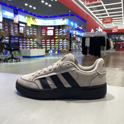 ADIDAS女反毛低帮复古百搭板鞋