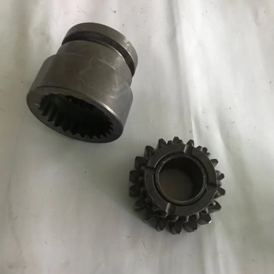 农用拖拉机配件洛阳东方红动力输出齿14键23齿齿座 18/23牙