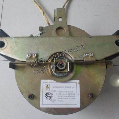 PZD220永大电梯碟式抱闸 制动器 电磁铁DC110V 102W 0.93A 热卖