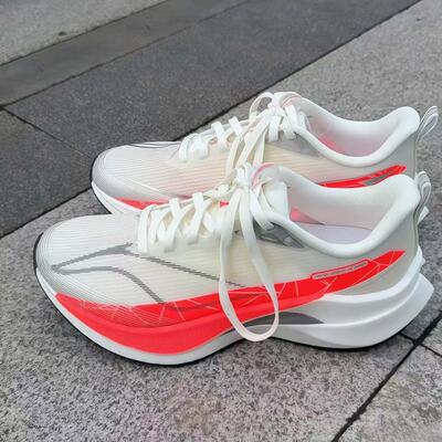 赤兔9pro碳板竞速学生透气超轻跑鞋减震体育中考比赛竞速跑步鞋