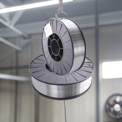 304不锈钢无气自保药芯焊丝5KG无气二保焊机药芯小盘焊丝0.81.0