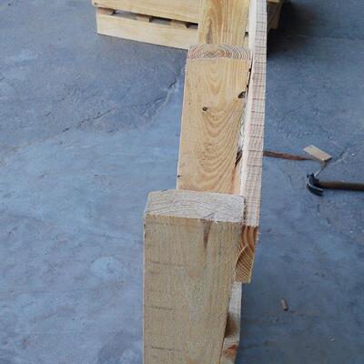 松托稀PBE板实木卡板川字松木托盘栈板叉车木板托厂木家供木应