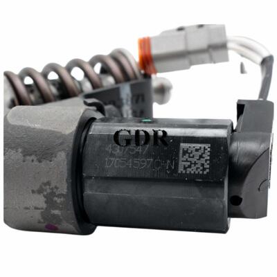 现货供应QSM11发动机配件喷油器4903319适用于康明斯发动机