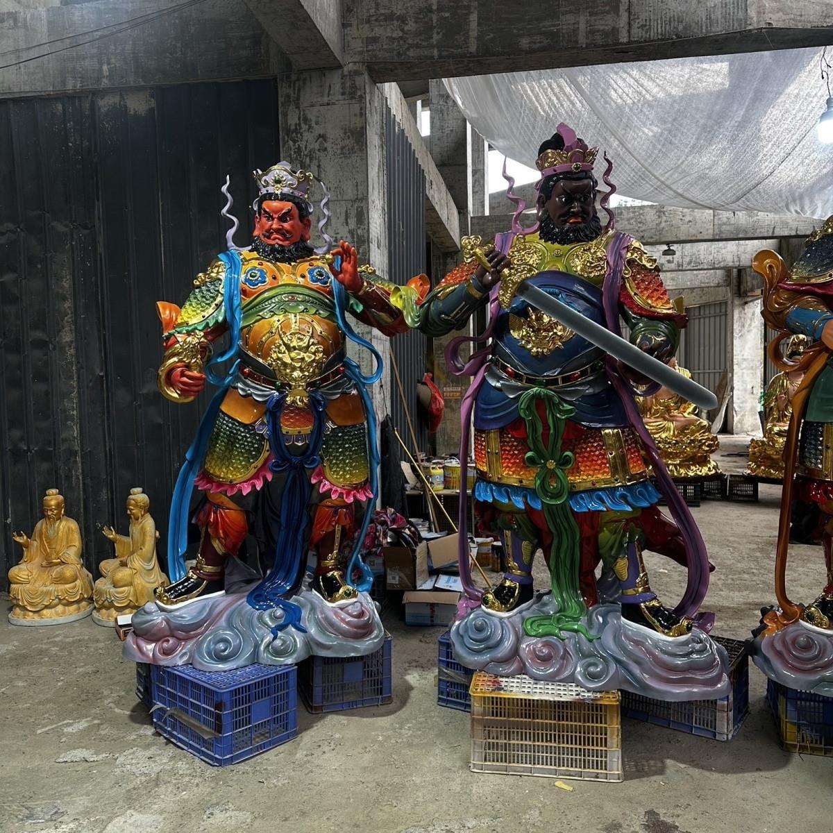 四大天王金刚寺庙护法铜雕大型玻璃钢增长广目木雕树脂神像佛像