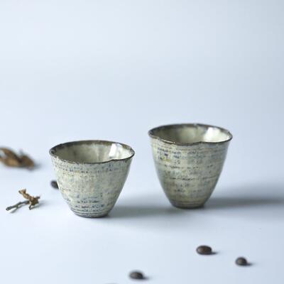 志釉小茶杯直筒杯酒杯功夫茶器朴拙樱花粉闻饭粗陶闻香杯思野茶香