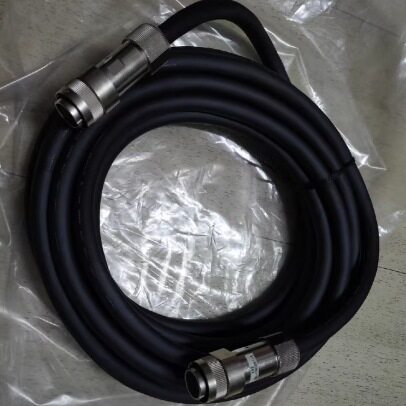 机器人示教器线缆 CBL-YRC061-1 8米机器人配件线缆测试