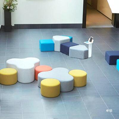 览等科馆候会客区影展剧DJA院舞蹈室创意异形沙技发凳组合