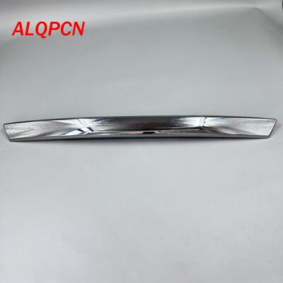适用INFINITI英菲尼迪QX56QX80尾门装饰条90818-1Ll0A